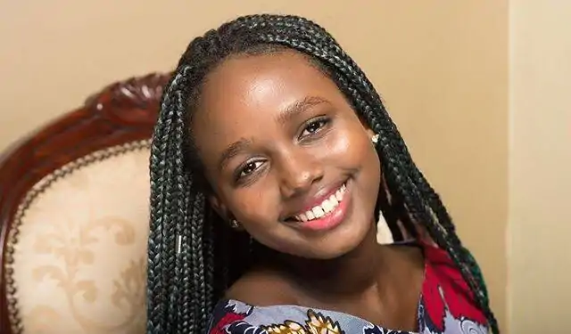 Abby Chams' Biography and Net Worth