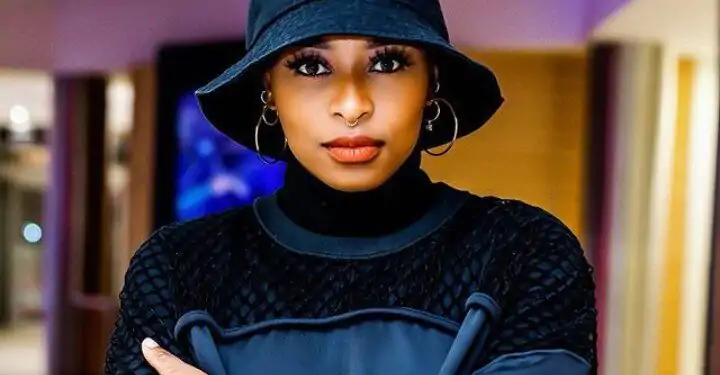 DJ Zinhle's Biography and Net Worth