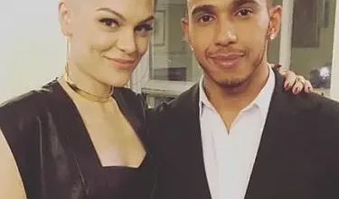 Nicola Lockhart's Biography and Net Worth