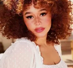 Talia Jackson's Biography and Net Worth