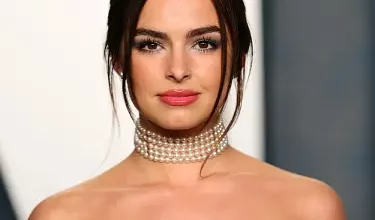 Addison Rae's Biography and Net Worth